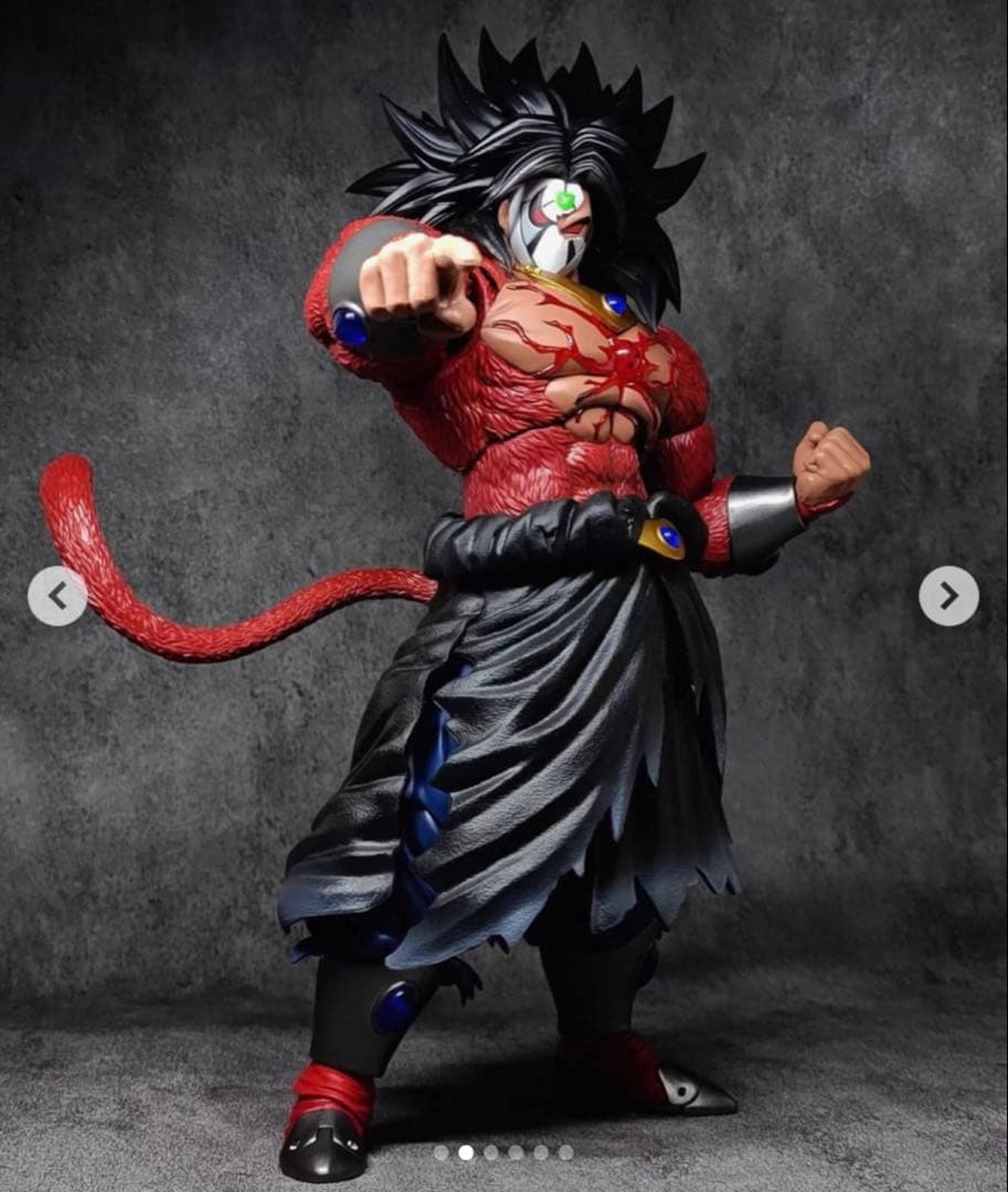 フィギュアーツサイズ　ブロリー ダーク　ドラゴンボール
