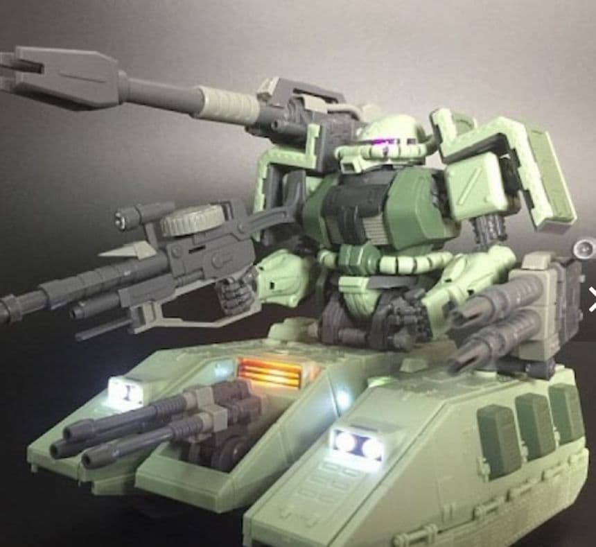 1/100 ザク タンク プラモデル 　ザクタンク 戦車 mg と同じ　サイズ