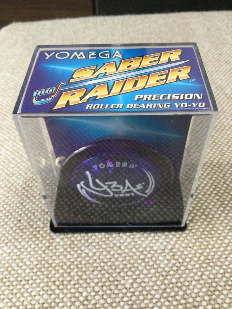Yomega Y3A会員限定 Saber Raider 2001年 ピンバッジ他