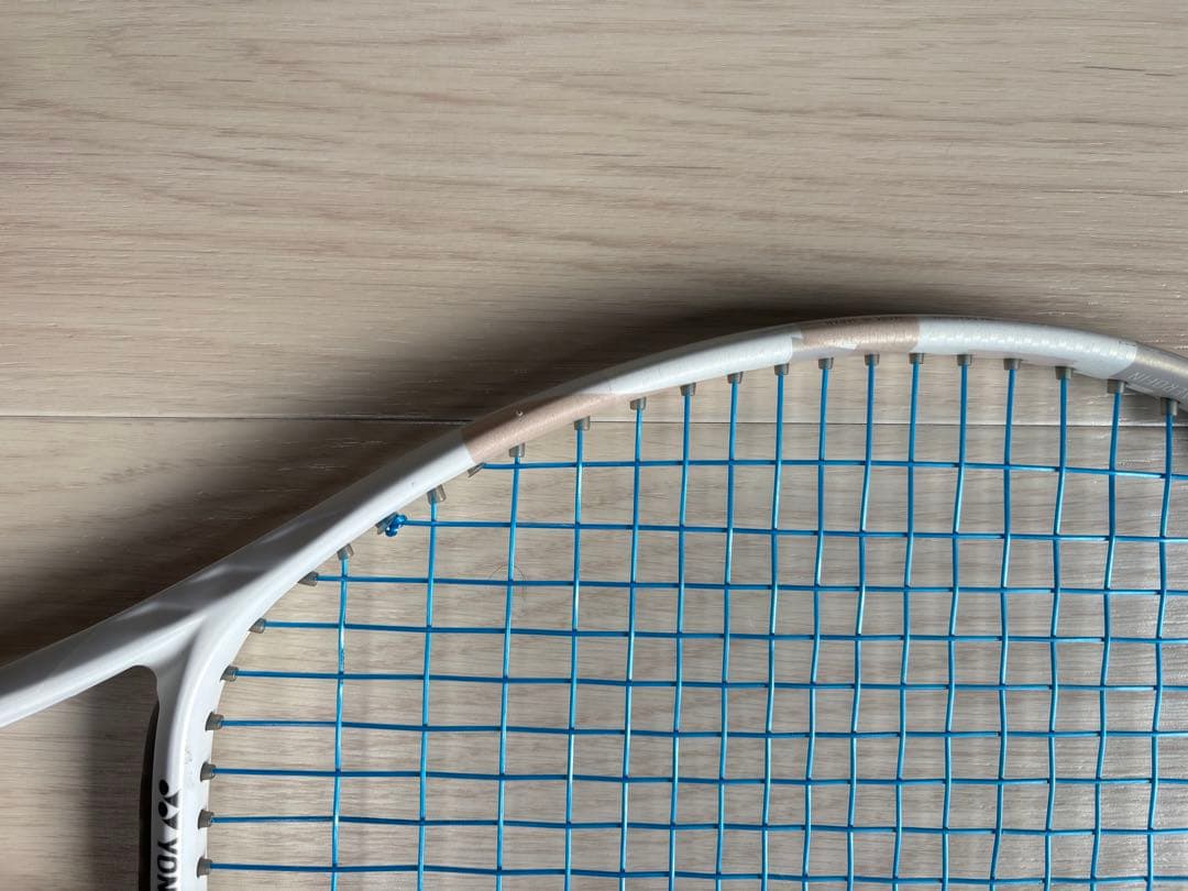 YONEX VCORE テニスラケット ホワイト
