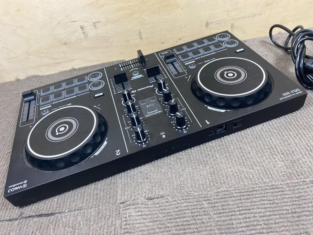 19 Pioneer DDJ-200 ターンテーブル