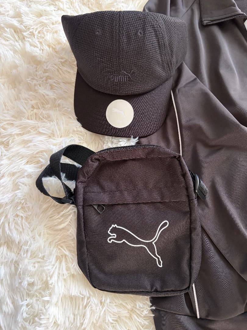 PUMA ブラックジャージ Mサイズ キャップ付き