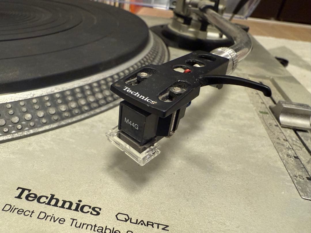 さ*ち様 Technics SL-1200 MK2 ターンテーブル 希少品