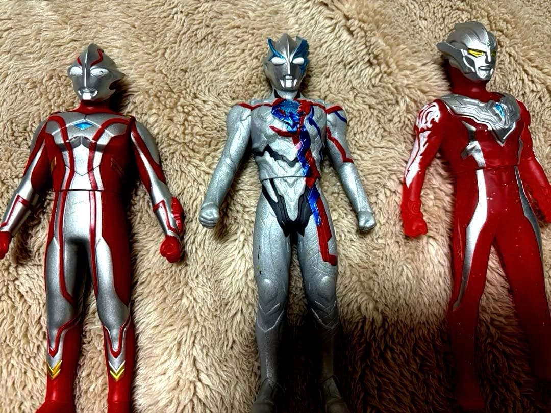 ウルトラマン　フィギュアセット　怪獣あり