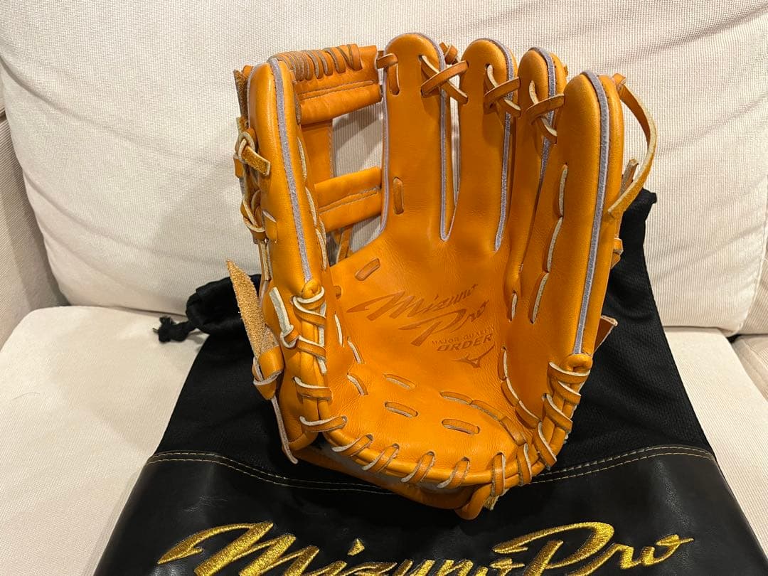 【極美品】MizunoPro ミズノプロ オーダー 軟式内野用グラブ サイズ10