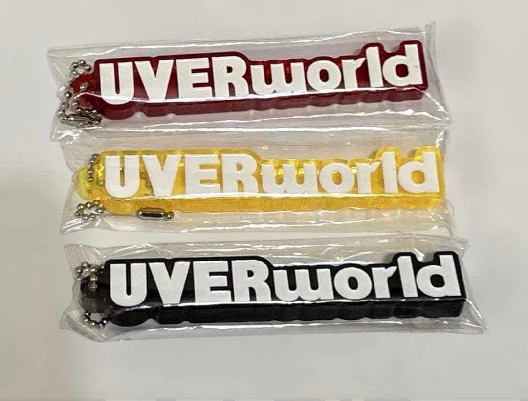 UVERworld★アクリルブロックキーホルダー★全３色★ブラックレッドイエロー