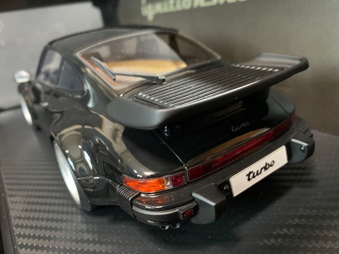 ミニカー IG0947 1/18 PORSCHE 911 (930) Turbo