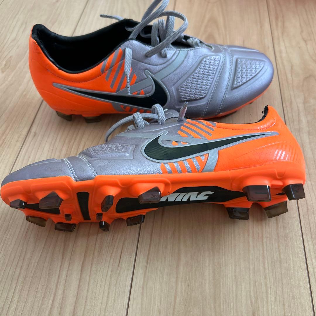 Nike CTR360 2010FIFAワールドカップモデル