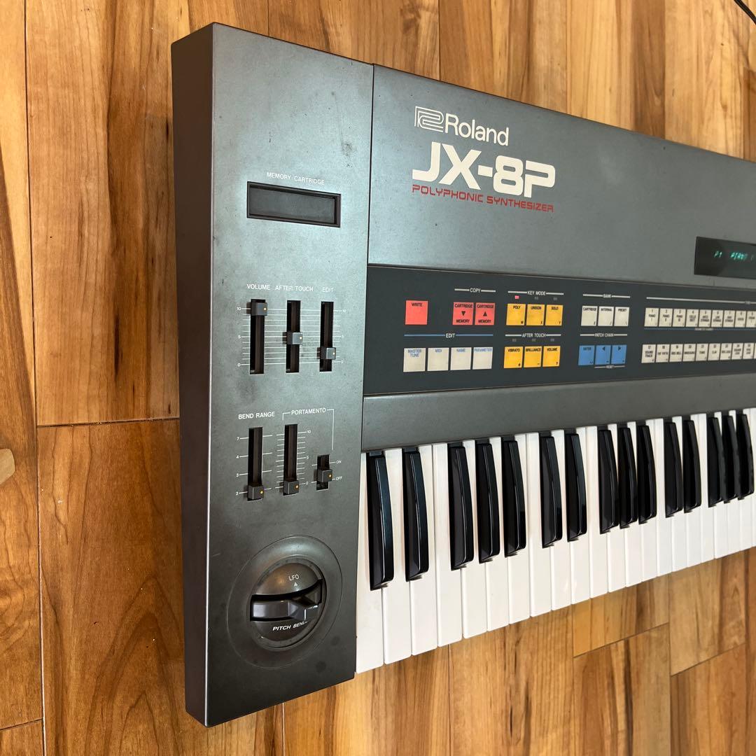 Roland JX-8P アナログシンセサイザー（ケース付き）