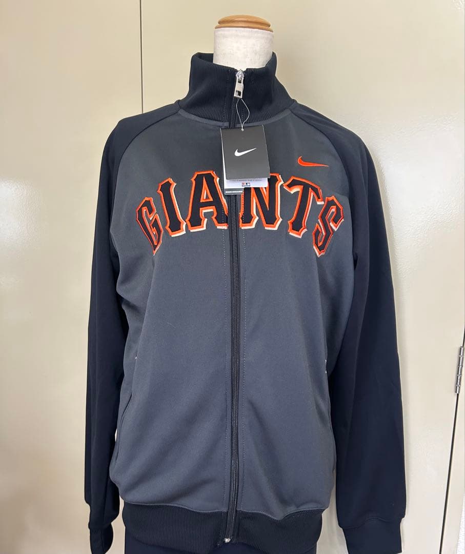 Nike SANFRANCISCO GIANTS トラックジャケット(未使用)