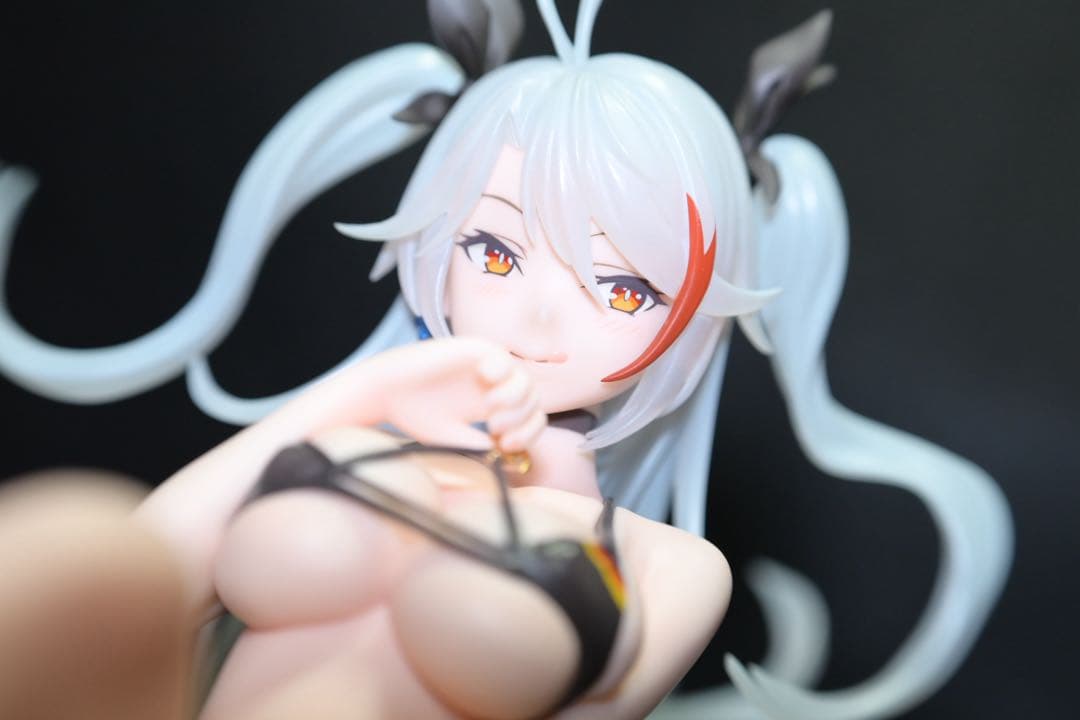 アズールレーン　プリンツ・オイゲン　フィギュア　色褪せない笑顔
