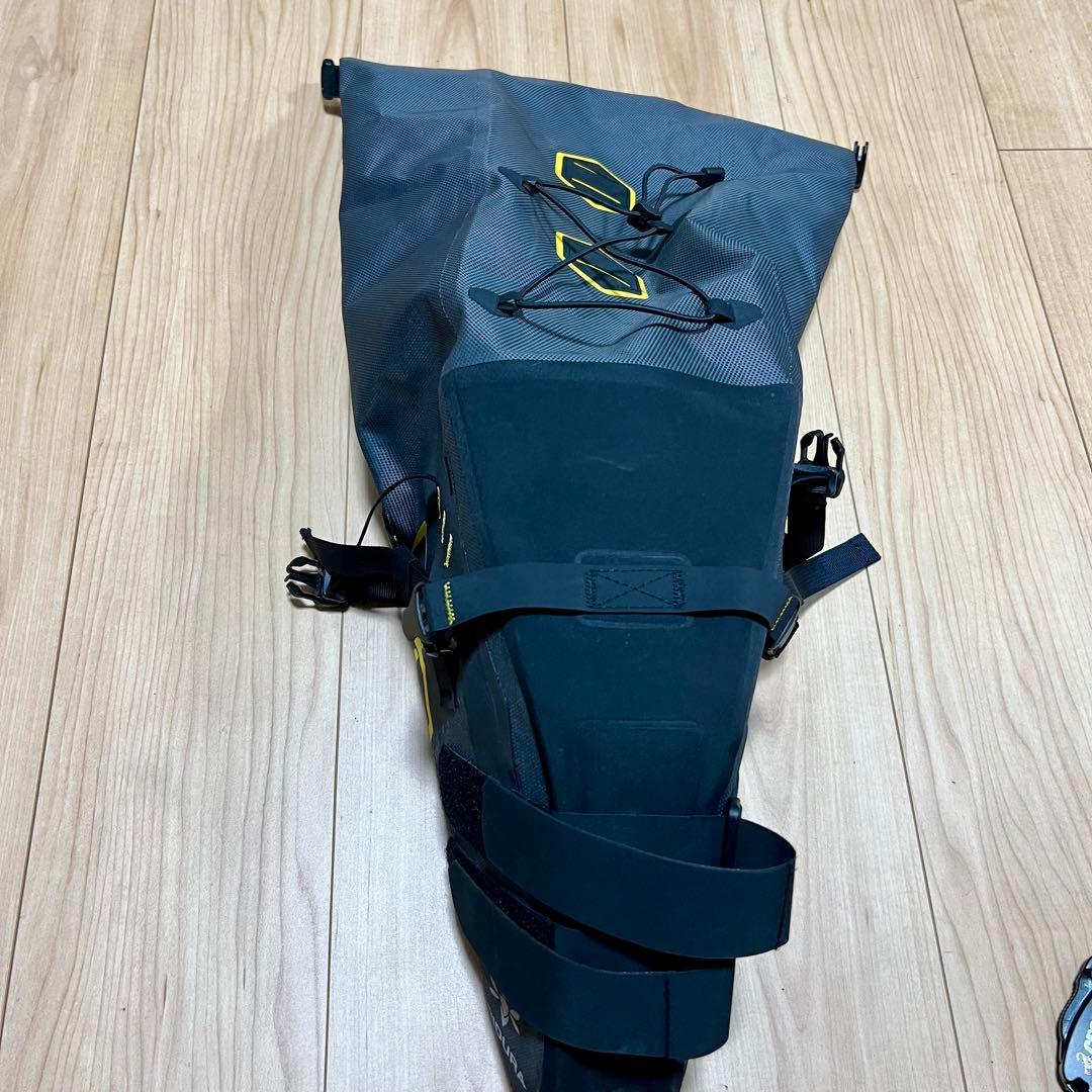 APIDURA（アピデュラ）サドルバッグ　17L