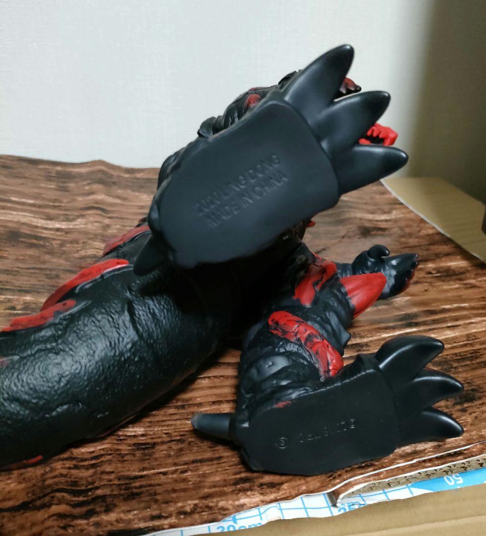 LINGDONG グルジオボーン 怪獣 ウルトラマン フィギュア