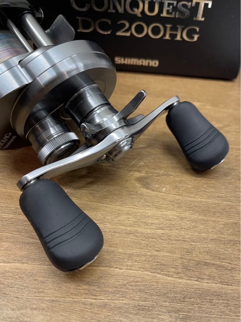 美品 Shimano ‘20 カルカッタコンクエスト DC200HG カルコン