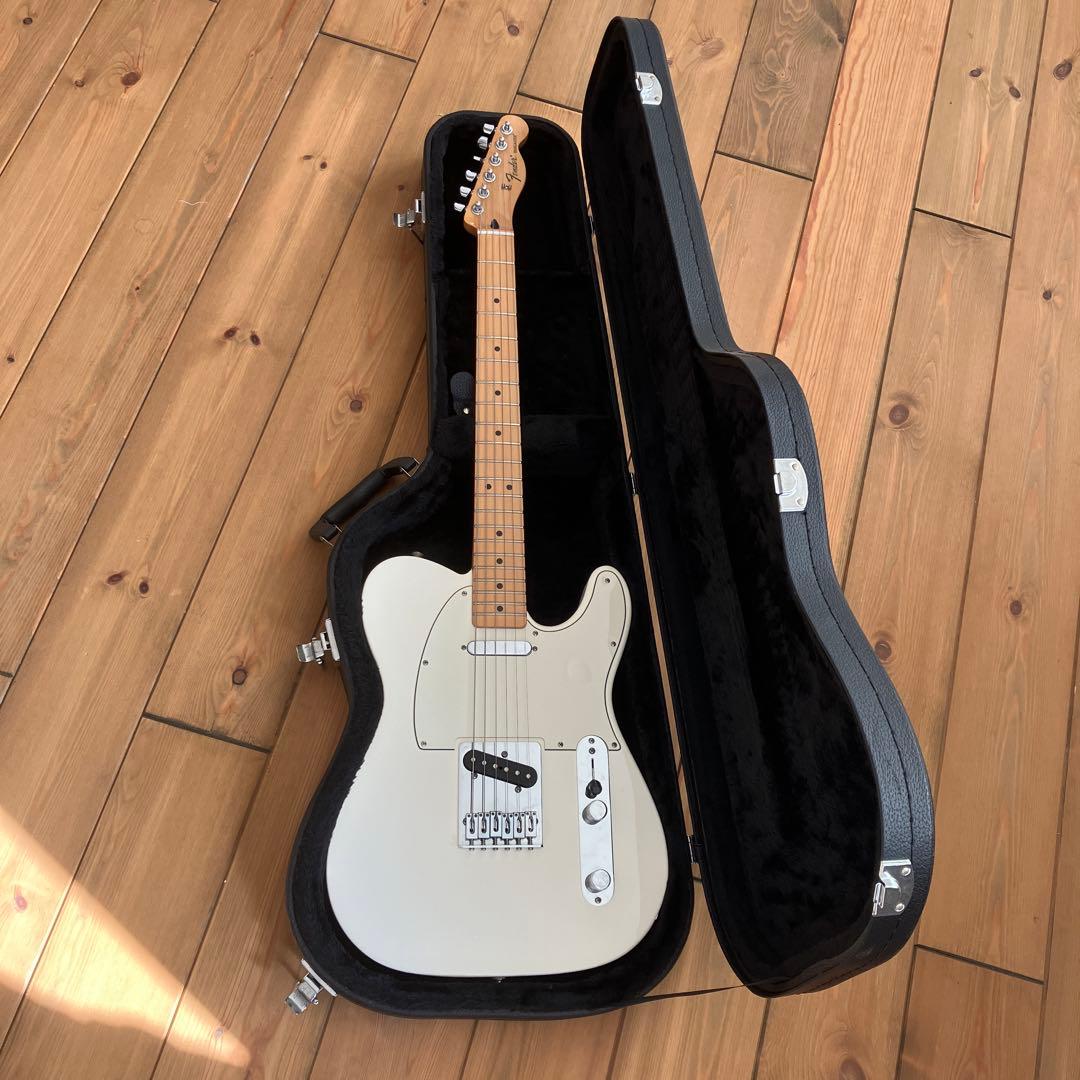 Fender テレキャスター　TELECASTER