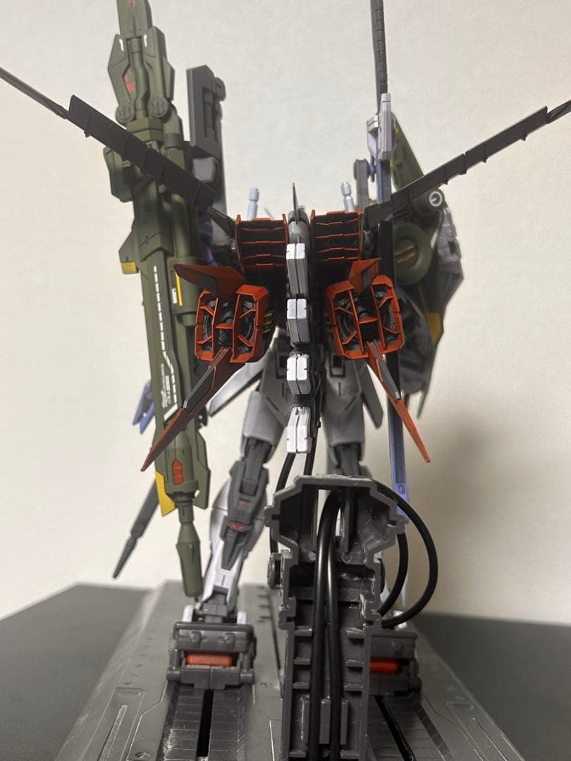 MG パーフェクトストライク塗装品