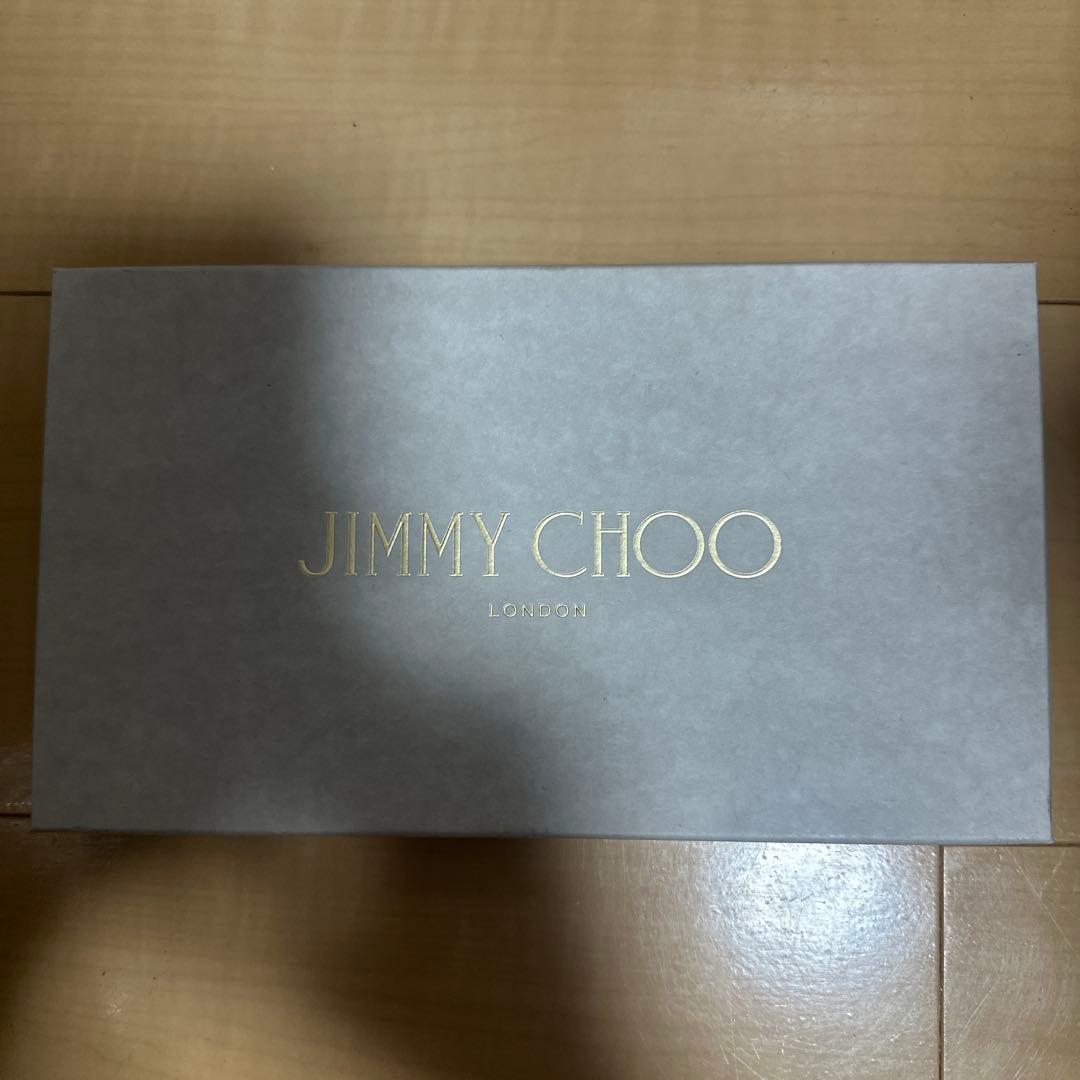 JIMMY CHOO レッド 財布 星型エンボス
