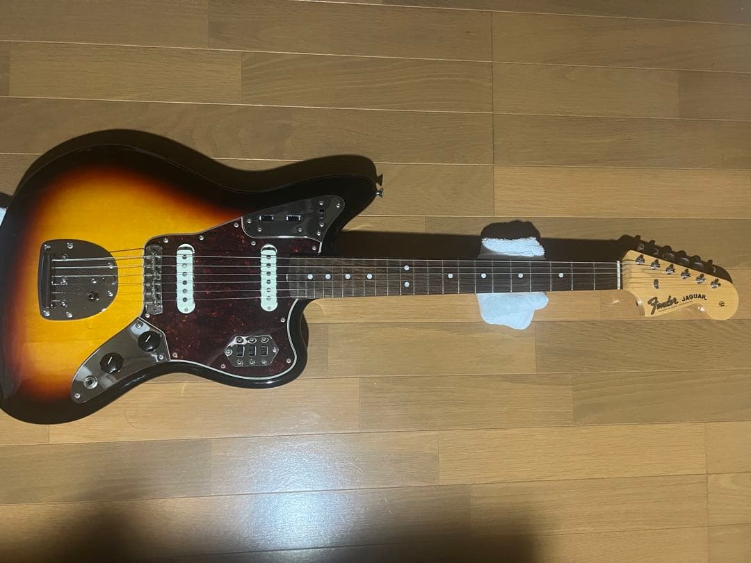 ギター Fender Japan Traditional 60s Jaguar