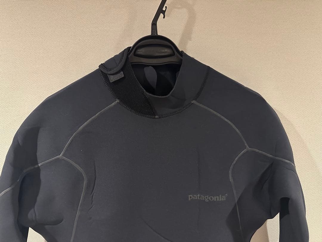 patagonia メンズブラック ウエットフルスーツ XLS