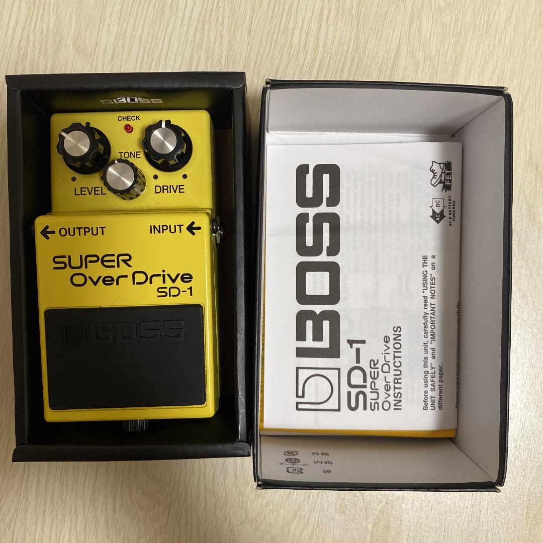 SD-1 (Super OverDrive) 箱付き