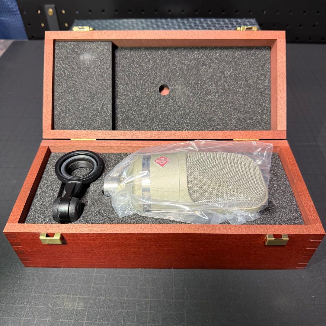 【極美品】NEUMANN TLM 107 コンデンサーマイク