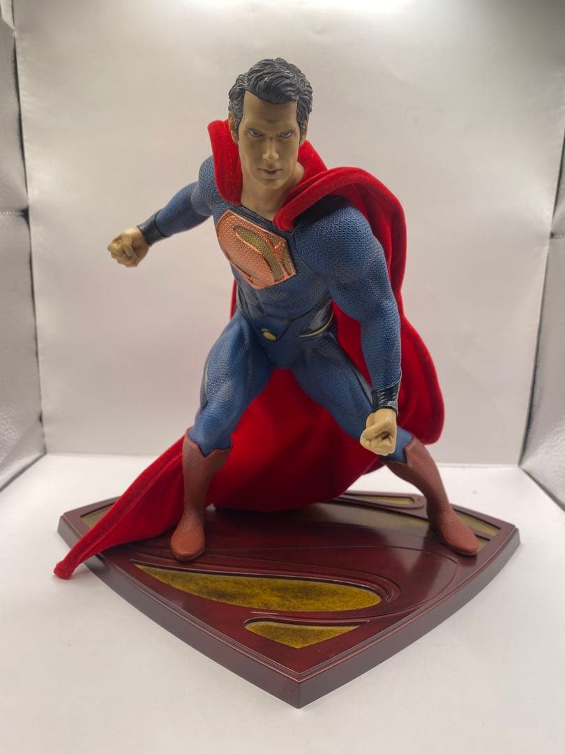 希少　ARTFX マン・オブ・スティール スーパーマン 1/6 完成品