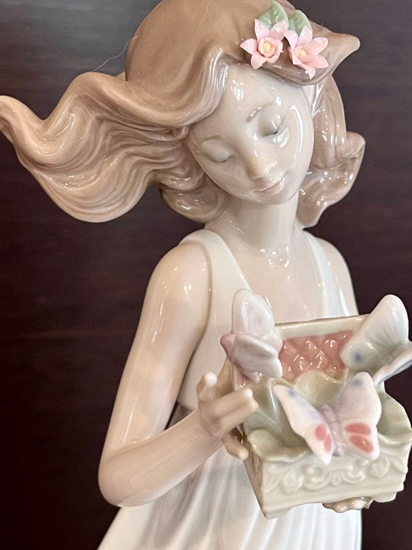 ⭐️美品お買得❣️⭐️リヤドロLLADRO 「 私の宝もの」陶器置物(大型) 人形