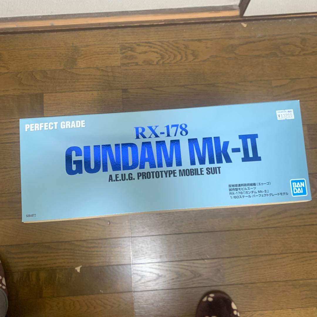 最終値下げ！RX-178 GUNDAM Mk-II パーフェクトグレード