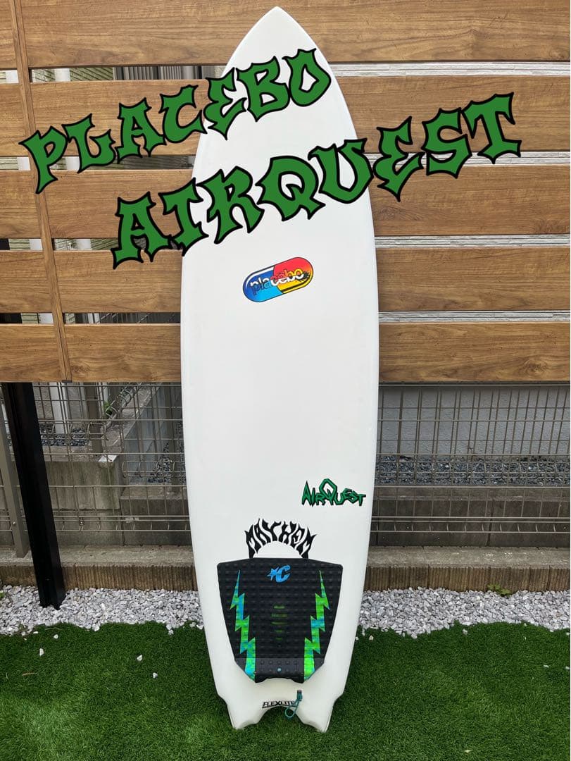 希少！　PLACEBO AIRQUEST 5'10