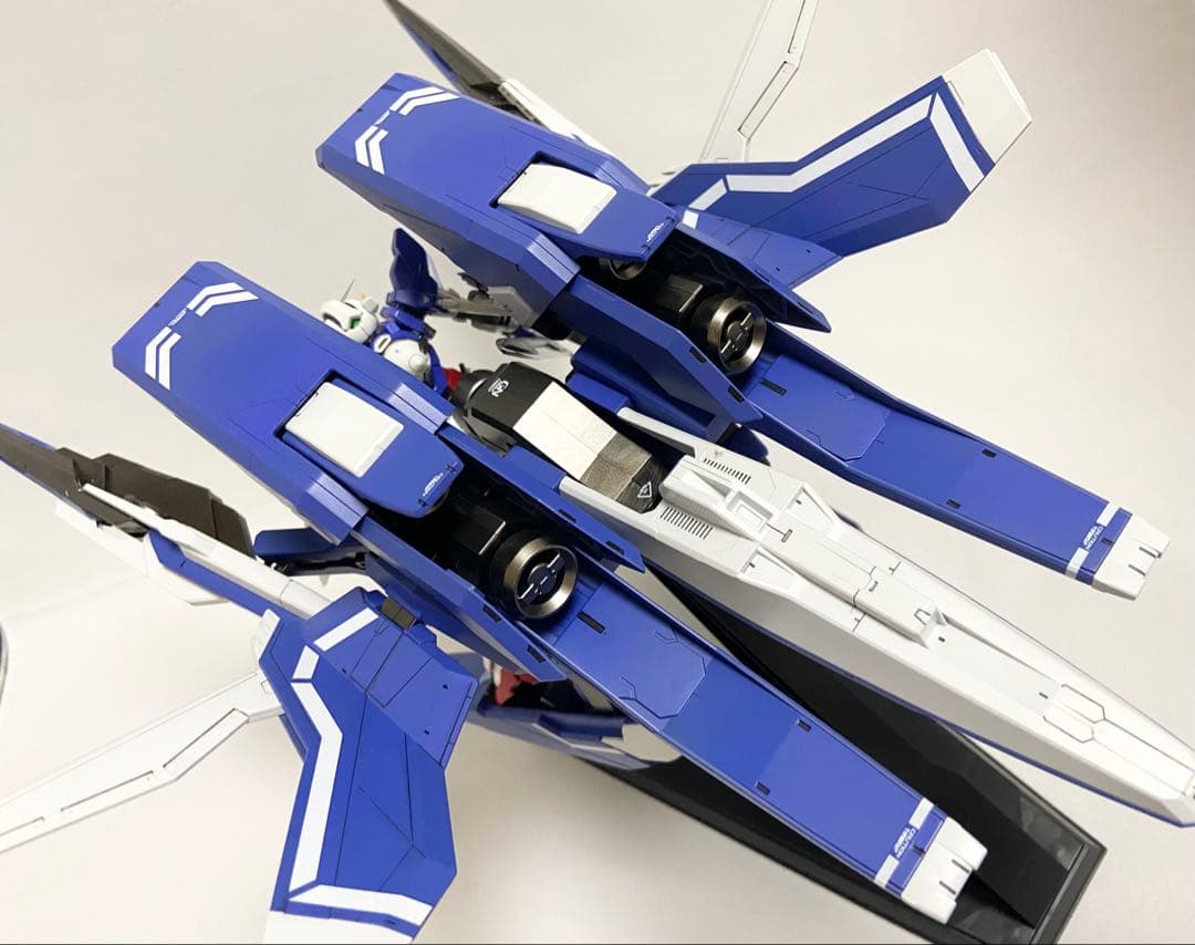 HG GNアームズ全塗装済 完成品 メタルビルドver. ガンダム00