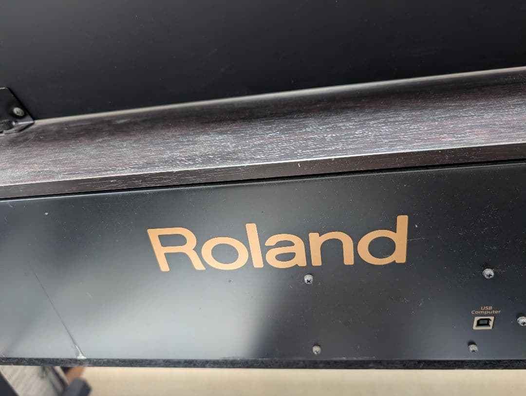 【送料無料】Roland 電子ピアノ RP401R 2014年製ローランド