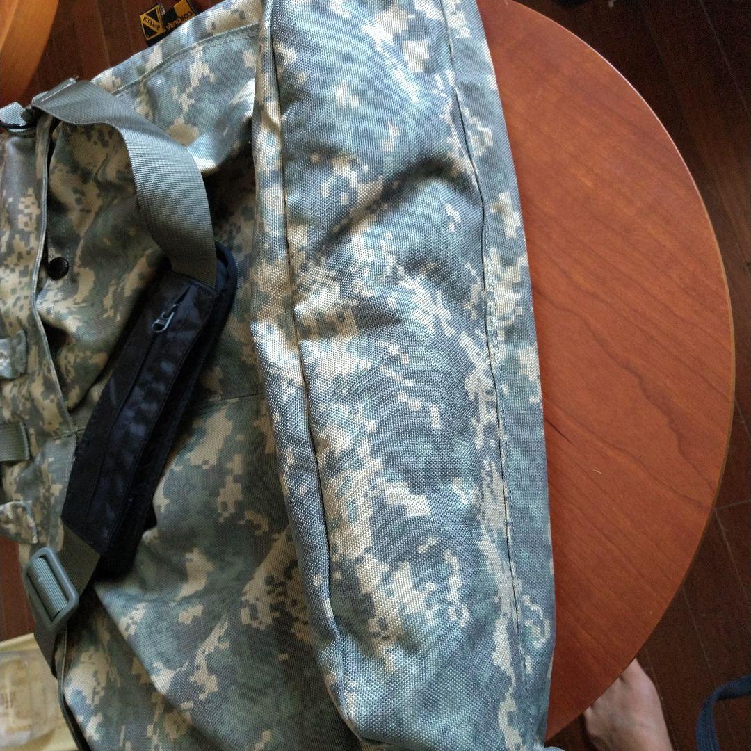 迷彩ヘルメットバッグ US MILITARY TYPE HELMET BAG