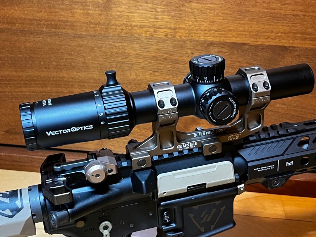 トイガン Taurus 1-6x24 FFP Vector Optics SCFF-27