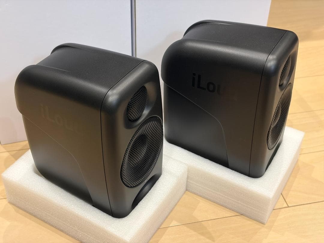 配信機器・PA機器・レコーディング機器 IK Multimedia iLoud Music Monitor Pro