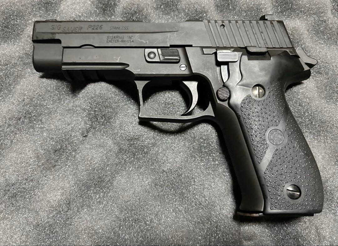 KSC SIG P226R システム7 ラバーグリップ HW