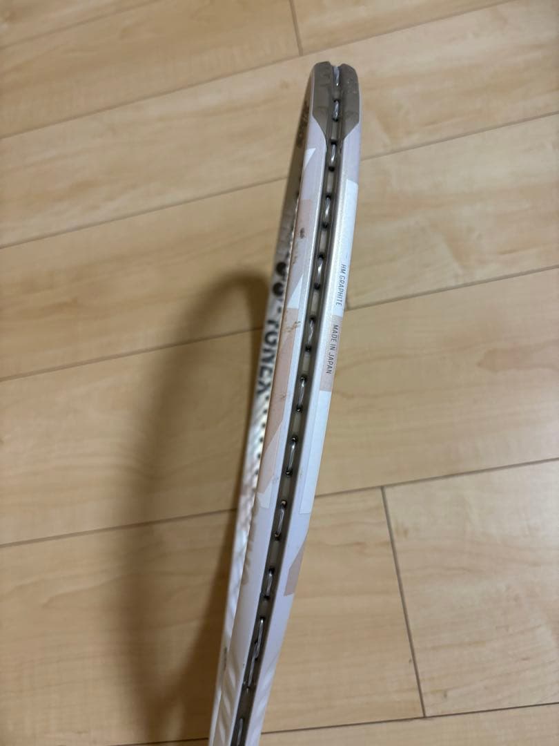 【美品】限定カラー！YONEX VCORE 95 グリップサイズ2
