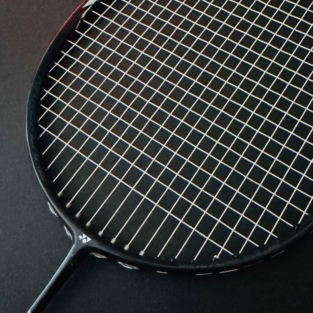 【若干使用感】YONEX ナノフレア700 バドミントンラケット 4UG5