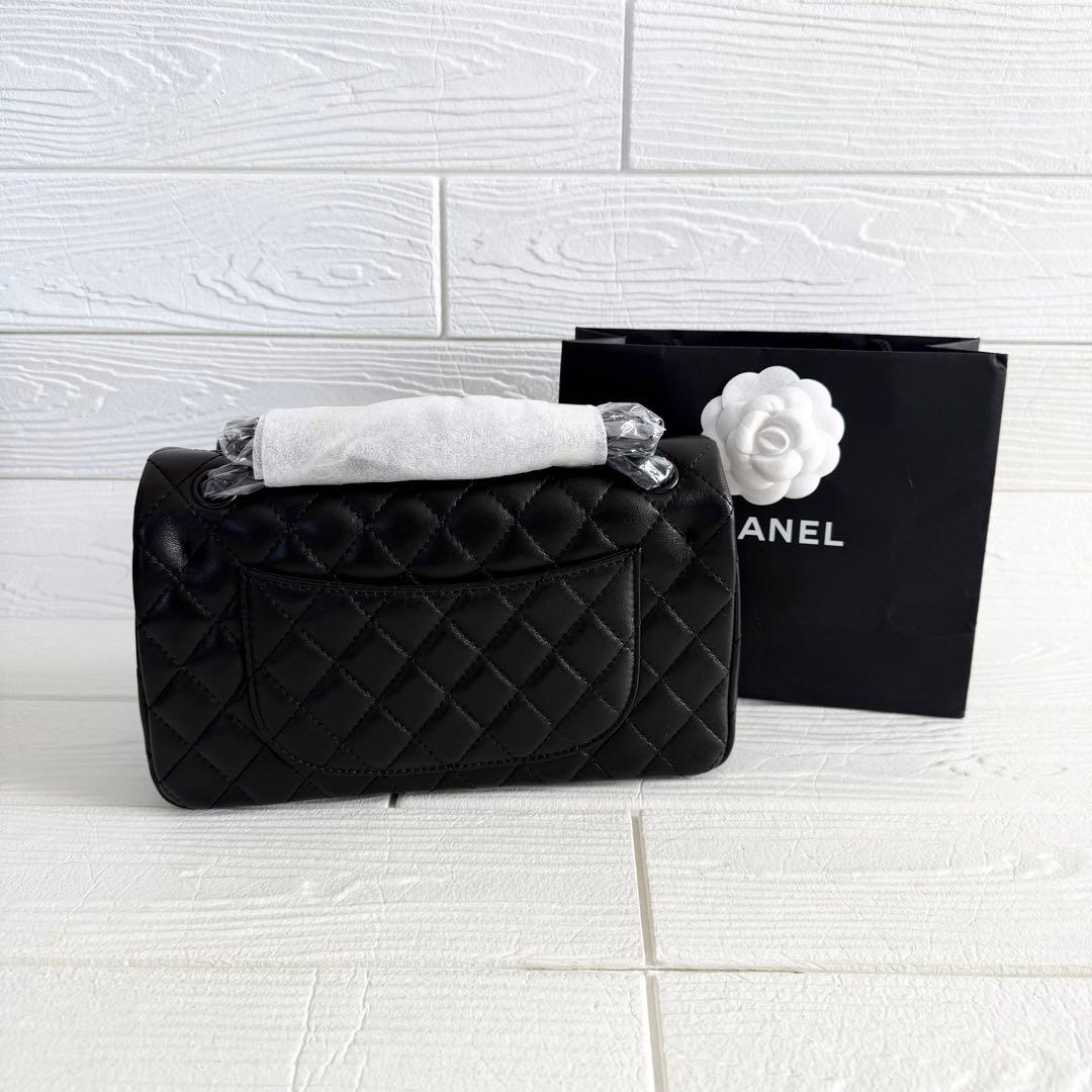 CHANEL シャネル　チェーンバック　ノベルティ