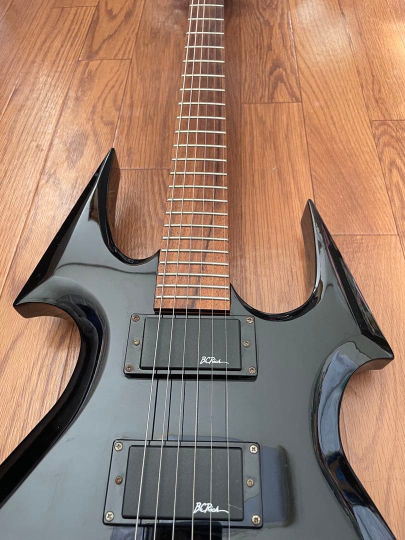 B.C.Rich Warbeast ビースト