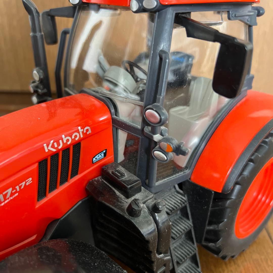 ⭐︎レア⭐︎非売品　Kubota M7-172プレミアム トラクター　ミニカー