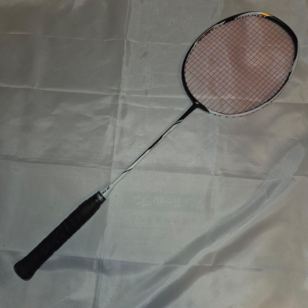 美品 YONEX ヨネックス デュオラZストライク DUORA Z-STRIKE