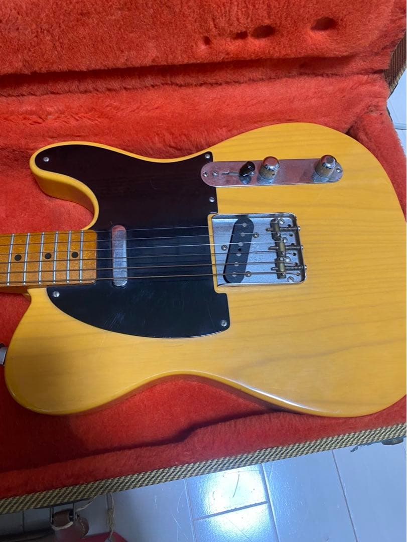 ジ*ト様 Fender USAフェンダーAmerican Vintage52中古