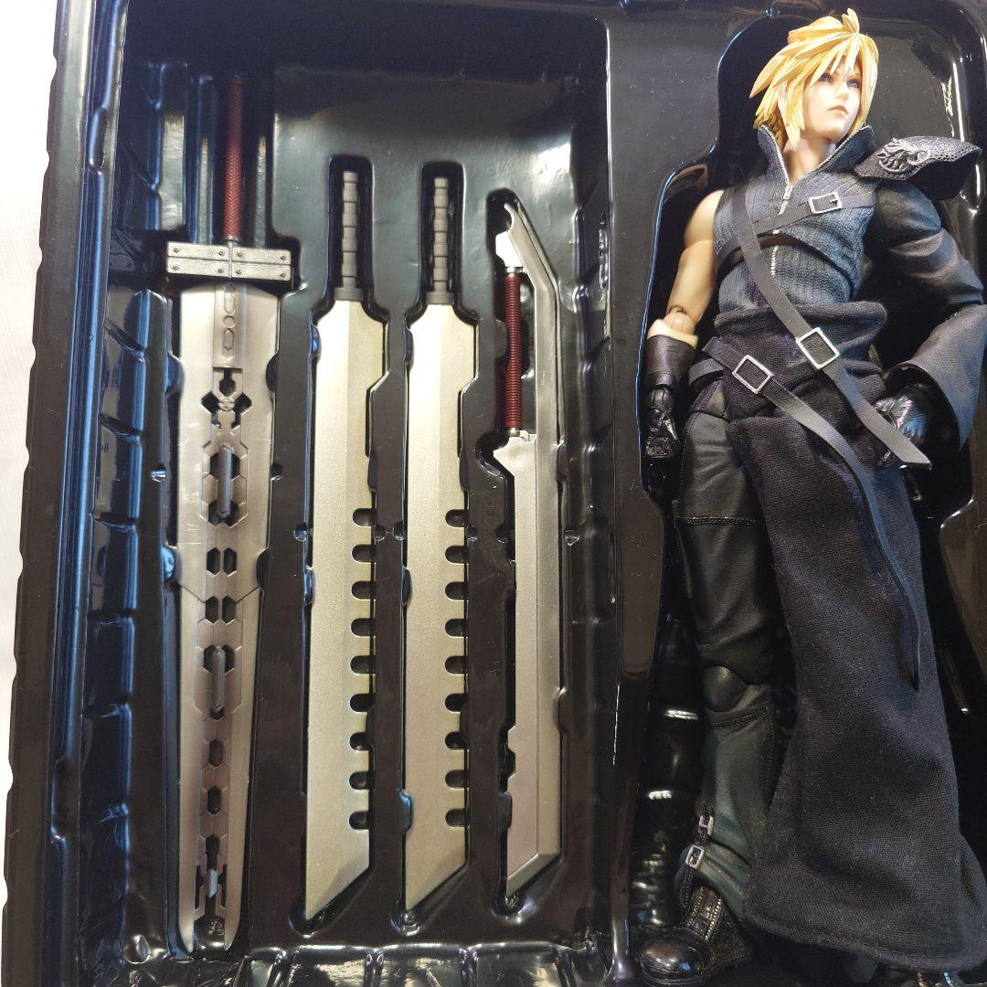 FINAL FANTASY VII CLOUD STRIFE フィギュア