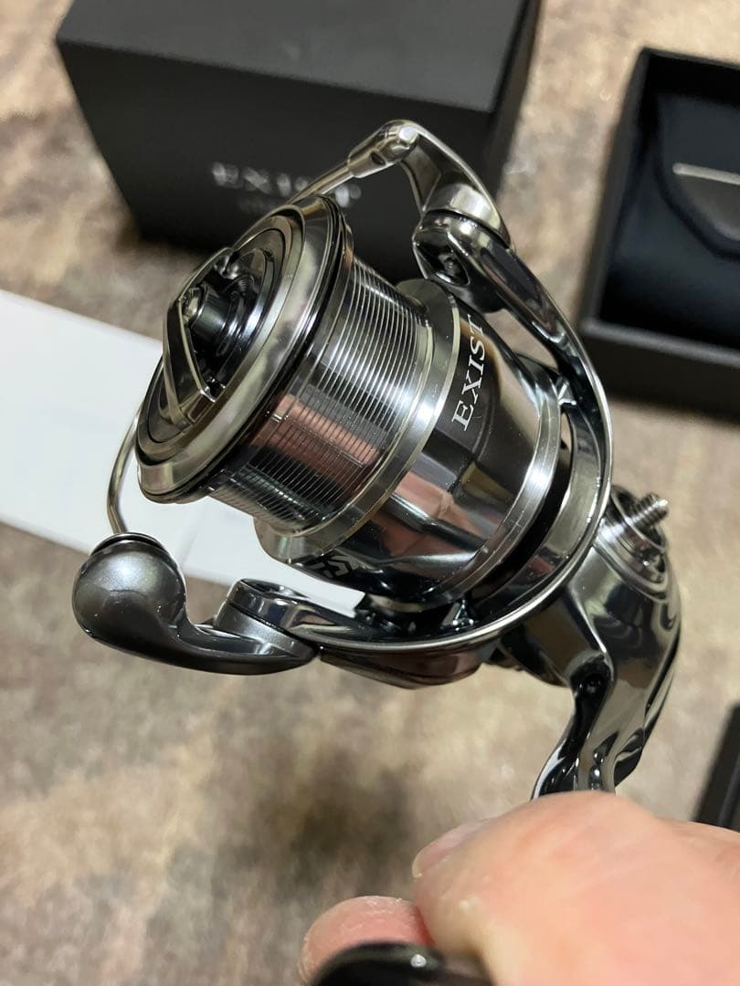 DAIWA EXIST LT2500S-H リール