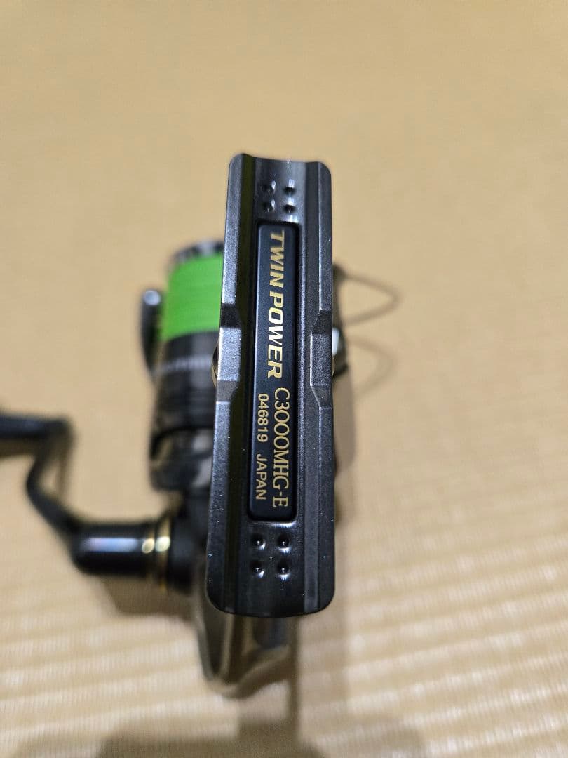 シマノ 24ツインパワー C3000MHG