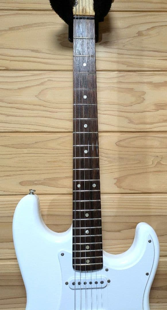 Squier ストラトキャスター SSH Affinity
