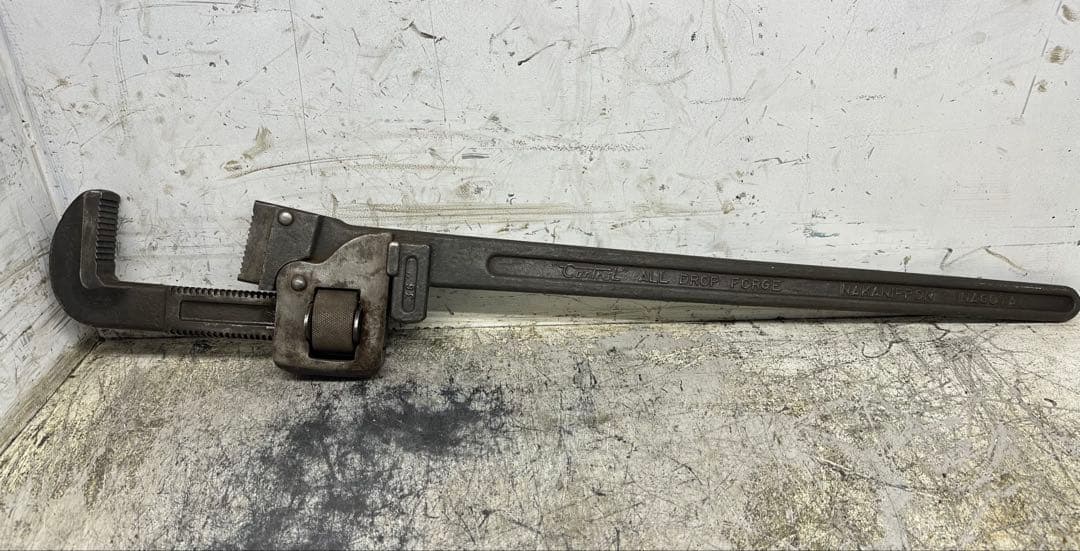 工芸品 VINTAGE 36 Inch PIPE WRENCH NAKANIPPON