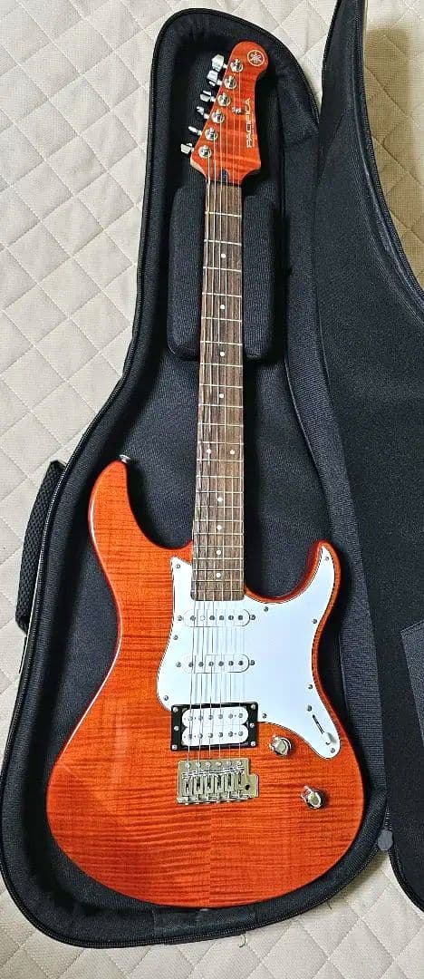 【美品】YAMAHA PACIFICA 212 VFM