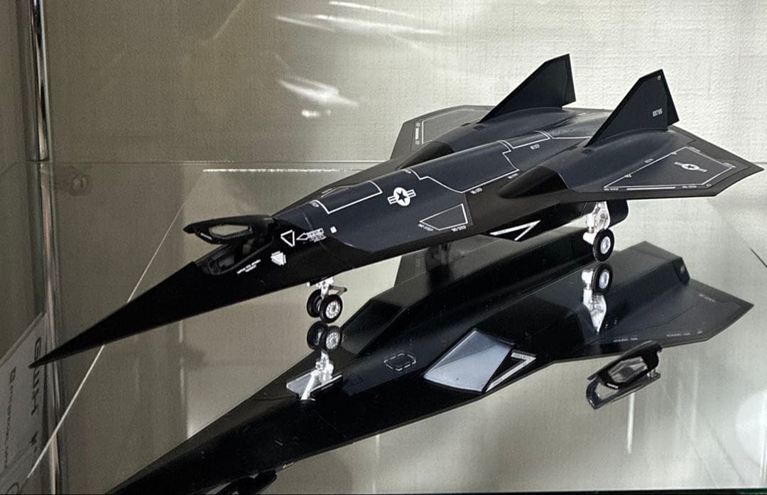 トップガン　ダークスター　1/72