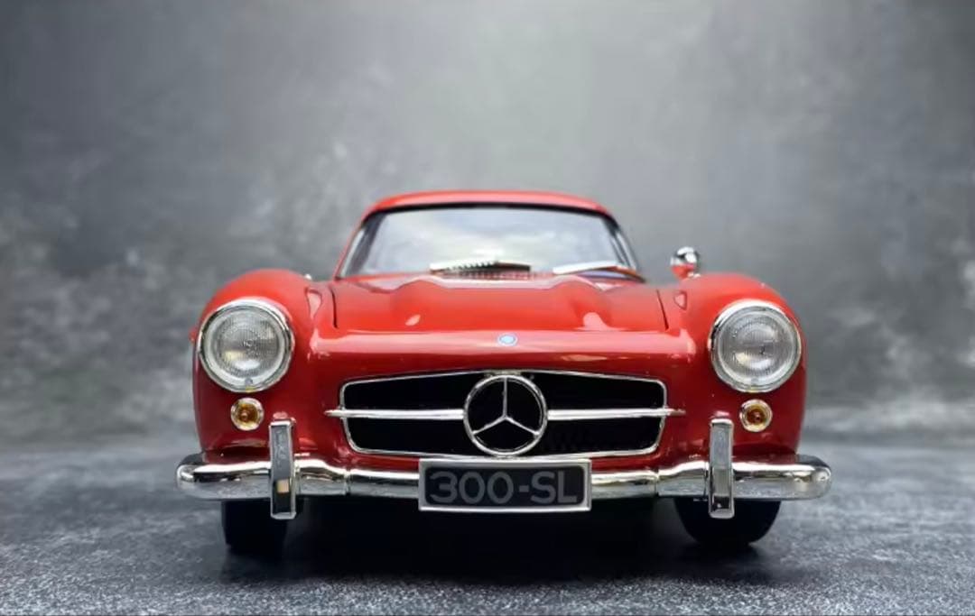 MINICHAMPS 1:18 スケール　メルセデス・ベンツ 300SL